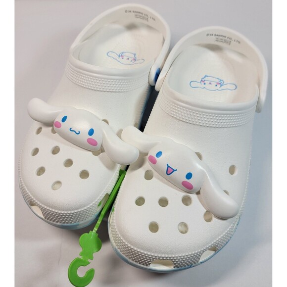 CROCS | Shoes | Crocs Hello Kitty And Friends Cinnamoroll Clasic Clogs ...